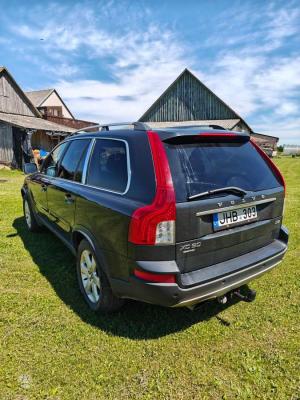 Grey Volvo XC90 2011 in Klaipeda, with an engine capacity of 2.40 L and mileage of 420 thousand km for 4350 €, photo 6 on AUTOMOTO.COM.LV