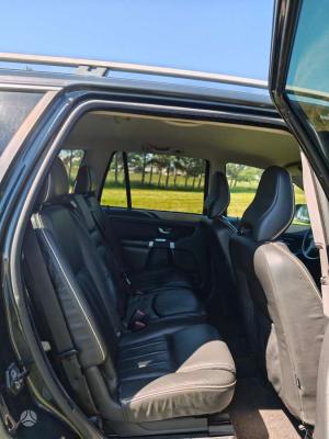 Grey Volvo XC90 2011 in Klaipeda, with an engine capacity of 2.40 L and mileage of 420 thousand km for 4350 €, photo 12 on AUTOMOTO.COM.LV