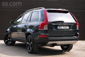 Pelēks Volvo XC90 2011 Rīga, ar dzinēja tilpumu 2.40 L un nobraukumu 313 tūkst. km par 8990 €, foto 5 vietnē AUTOMOTO.COM.LV