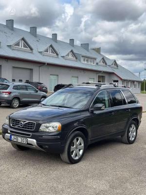Pelēks Volvo XC90 2011 Kauņa, ar dzinēja tilpumu 2.40 L un nobraukumu 390 tūkst. km par 6500 €, foto  vietnē AUTOMOTO.COM.LV