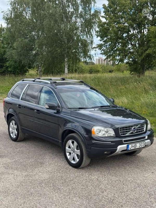 Pelēks Volvo XC90 2011 Kauņa, ar dzinēja tilpumu 2.40 L un nobraukumu 390 tūkst. km par 6300 €, foto 6 vietnē AUTOMOTO.COM.LV