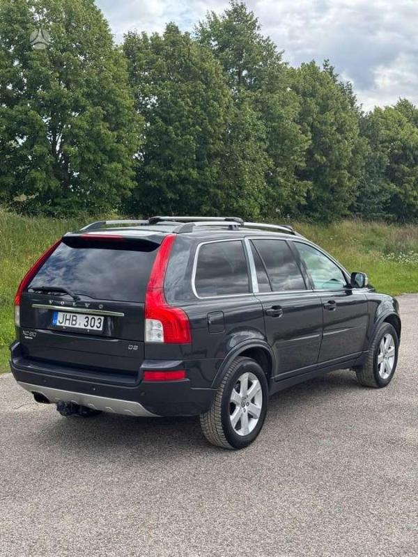 Pelēks Volvo XC90 2011 Kauņa, ar dzinēja tilpumu 2.40 L un nobraukumu 390 tūkst. km par 6300 €, foto 9 vietnē AUTOMOTO.COM.LV