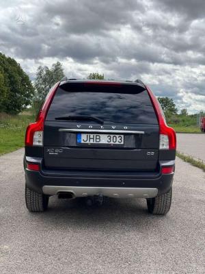 Pelēks Volvo XC90 2011 Kauņa, ar dzinēja tilpumu 2.40 L un nobraukumu 390 tūkst. km par 6300 €, foto 13 vietnē AUTOMOTO.COM.LV