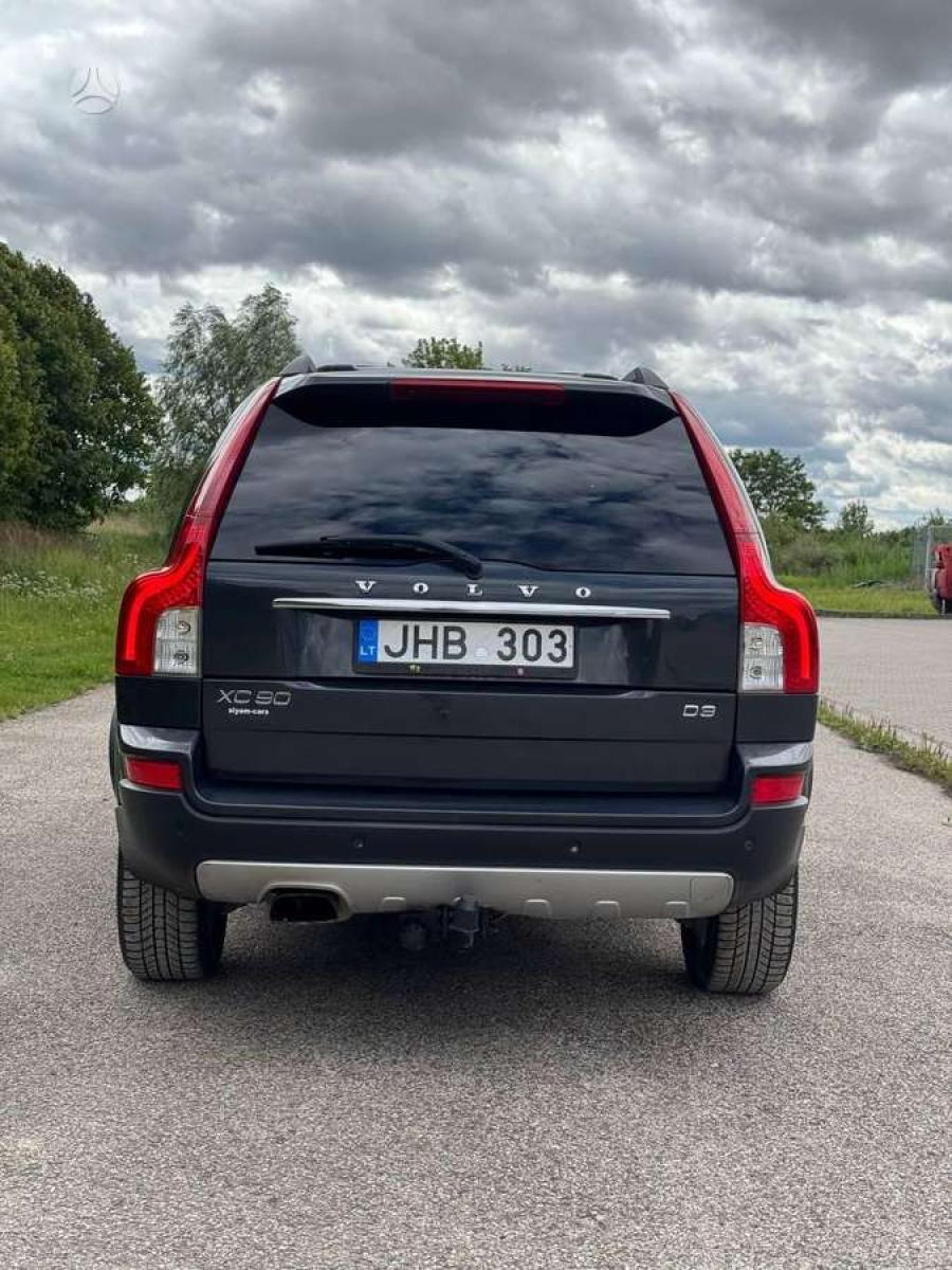 Pelēks Volvo XC90 2011 Kauņa, ar dzinēja tilpumu 2.40 L un nobraukumu 390 tūkst. km par 6300 €, foto 13 vietnē AUTOMOTO.COM.LV