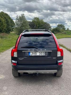 Pelēks Volvo XC90 2011 Kauņa, ar dzinēja tilpumu 2.40 L un nobraukumu 390 tūkst. km par 6300 €, foto 15 vietnē AUTOMOTO.COM.LV