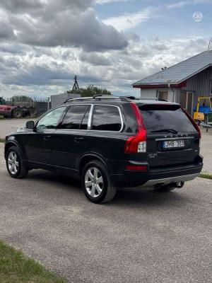Pelēks Volvo XC90 2011 Kauņa, ar dzinēja tilpumu 2.40 L un nobraukumu 390 tūkst. km par 6300 €, foto 16 vietnē AUTOMOTO.COM.LV