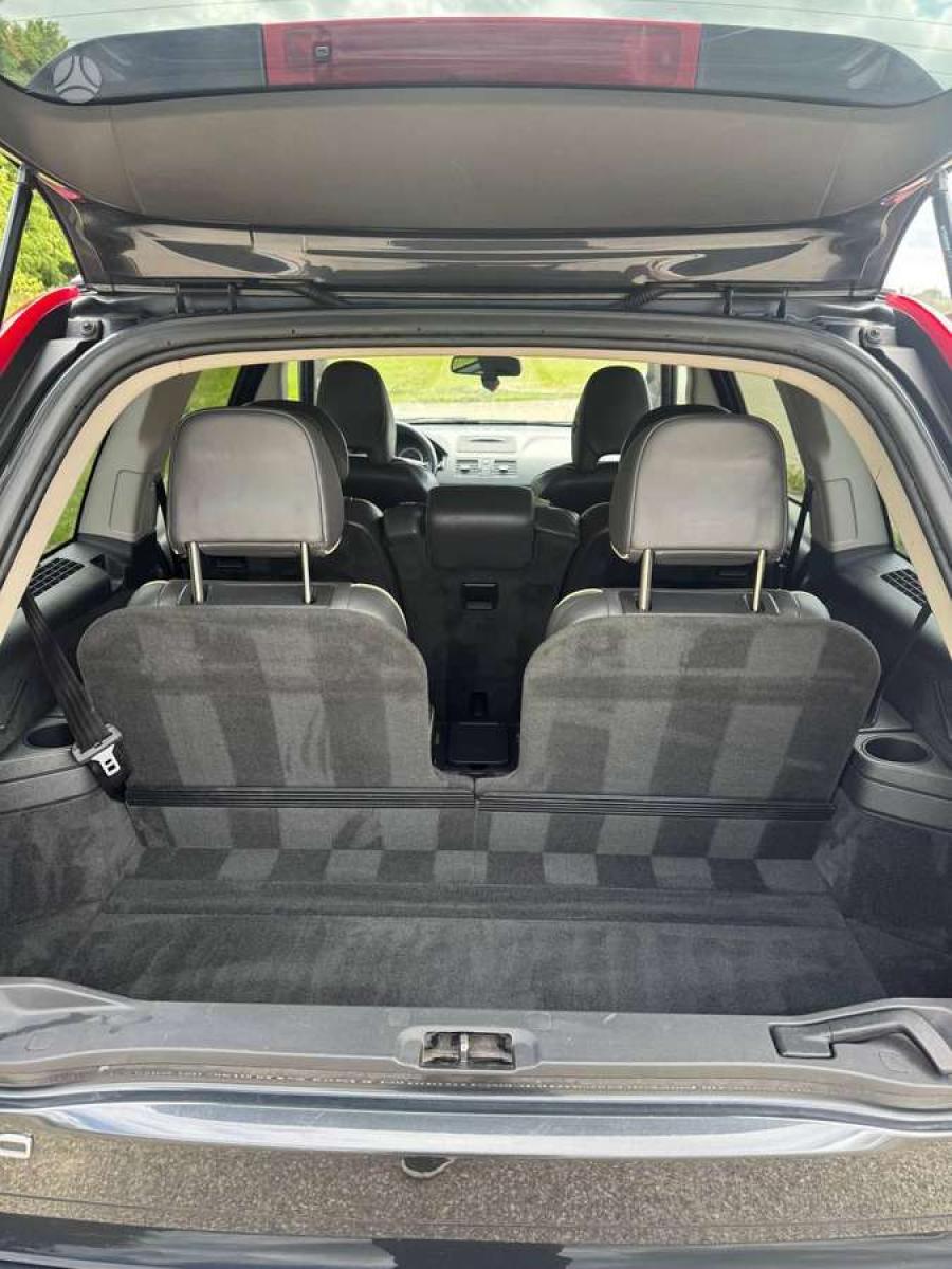 Pelēks Volvo XC90 2011 Kauņa, ar dzinēja tilpumu 2.40 L un nobraukumu 390 tūkst. km par 6300 €, foto 32 vietnē AUTOMOTO.COM.LV