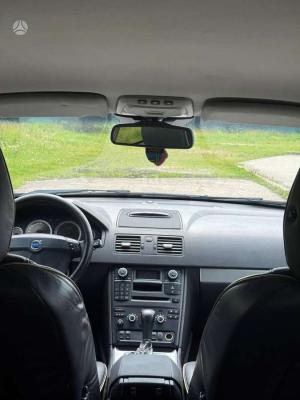 Pelēks Volvo XC90 2011 Kauņa, ar dzinēja tilpumu 2.40 L un nobraukumu 390 tūkst. km par 6300 €, foto 34 vietnē AUTOMOTO.COM.LV