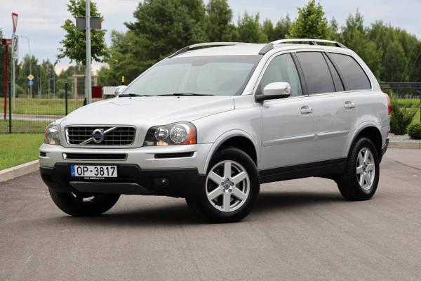 Pelēks Volvo XC90 2011 Jelgava, ar dzinēja tilpumu 2.40 L un nobraukumu 322 tūkst. km par 8990 €, foto 1 vietnē AUTOMOTO.COM.LV