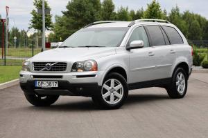 Grey Volvo XC90 2011 in Jelgava, with an engine capacity of 2.40 L and mileage of 322 thousand km for 8990 €, photo  on AUTOMOTO.COM.LV