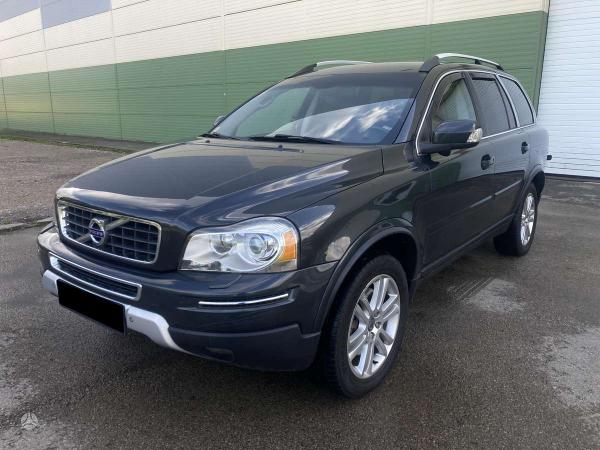 Grey Volvo XC90 2011 in Marijampole, with an engine capacity of 2.40 L and mileage of 330 thousand km for 8850 €, photo 6 on AUTOMOTO.COM.LV