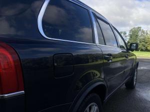Pelēks Volvo XC90 2011 Marijampole, ar dzinēja tilpumu 2.40 L un nobraukumu 330 tūkst. km par 8850 €, foto 45 vietnē AUTOMOTO.COM.LV