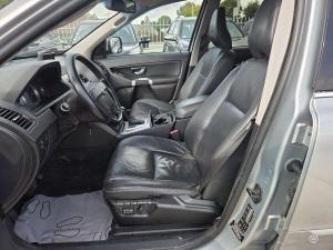 Grey Volvo XC90 2011 in Marijampole, with an engine capacity of 2.40 L and mileage of 275 thousand km for 6199 €, photo 12 on AUTOMOTO.COM.LV