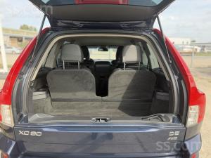 Grey Volvo XC90 2011 in Riga, with an engine capacity of 2.40 L and mileage of 274 thousand km for 9700 €, photo 18 on AUTOMOTO.COM.LV
