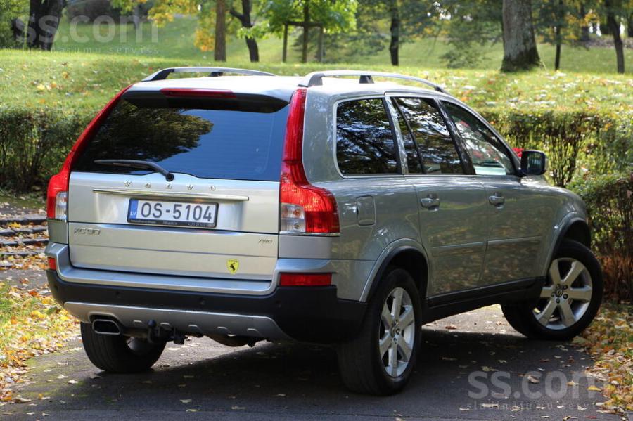 Pelēks Volvo XC90 2011 Rīga, ar dzinēja tilpumu 2.40 L un nobraukumu 0 tūkst. km par 9950 €, foto 8 vietnē AUTOMOTO.COM.LV