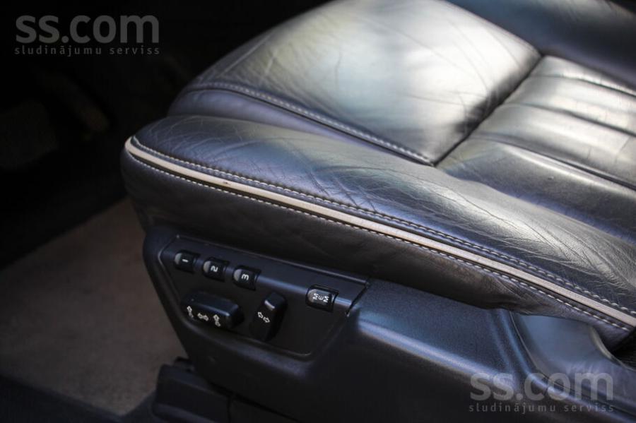 Pelēks Volvo XC90 2011 Rīga, ar dzinēja tilpumu 2.40 L un nobraukumu 0 tūkst. km par 9950 €, foto 17 vietnē AUTOMOTO.COM.LV