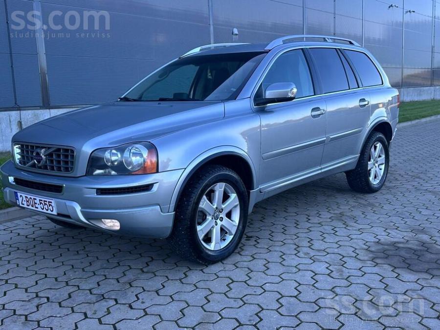 Pelēks Volvo XC90 2012 Rīga, ar dzinēja tilpumu 2.40 L un nobraukumu 310 tūkst. km par 11250 €, foto 13 vietnē AUTOMOTO.COM.LV