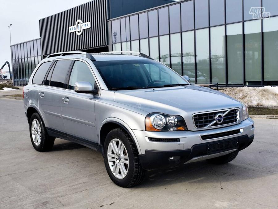 Pelēks Volvo XC90 2012 Šauļi, ar dzinēja tilpumu 3.20 L un nobraukumu 160 tūkst. km par 5200 €, foto 1 vietnē AUTOMOTO.COM.LV