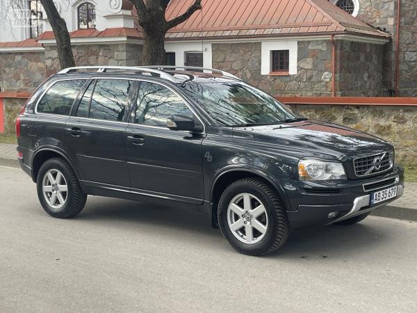 Grey Volvo XC90 2012 in Vilnius, with an engine capacity of 2.40 L and mileage of 281 thousand km for 10450 €, photo 8 on AUTOMOTO.COM.LV