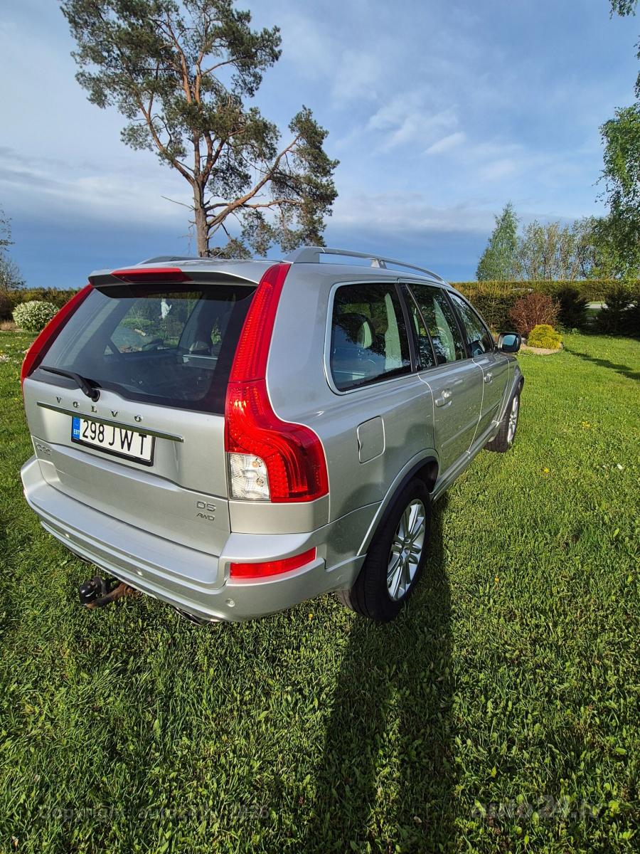 Pelēks Volvo XC90 2012 Valga, ar dzinēja tilpumu 2.40 L un nobraukumu 250 tūkst. km par 11100 €, foto 5 vietnē AUTOMOTO.COM.LV