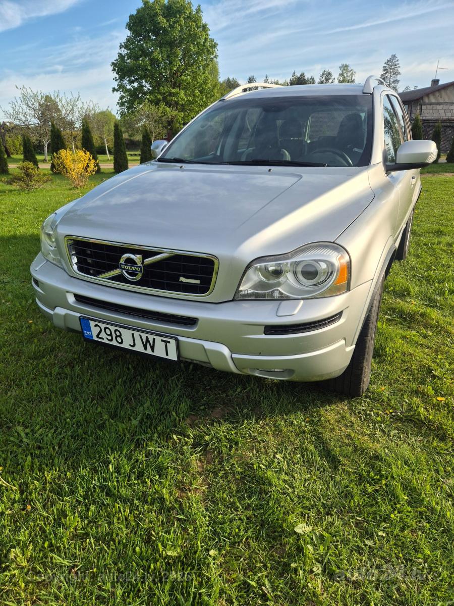 Pelēks Volvo XC90 2012 Valga, ar dzinēja tilpumu 2.40 L un nobraukumu 250 tūkst. km par 11100 €, foto 13 vietnē AUTOMOTO.COM.LV