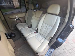 Grey Volvo XC90 2012 in Riga, with an engine capacity of 2.40 L and mileage of 303 thousand km for 11950 €, photo 21 on AUTOMOTO.COM.LV