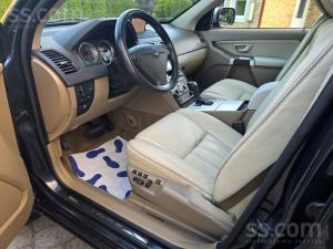 Grey Volvo XC90 2012 in Riga, with an engine capacity of 2.40 L and mileage of 303 thousand km for 11950 €, photo 27 on AUTOMOTO.COM.LV