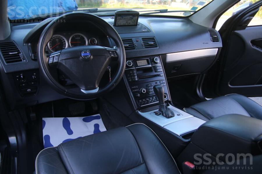 Pelēks Volvo XC90 2012 Rīga, ar dzinēja tilpumu 2.40 L un nobraukumu 0 tūkst. km par 10990 €, foto 12 vietnē AUTOMOTO.COM.LV
