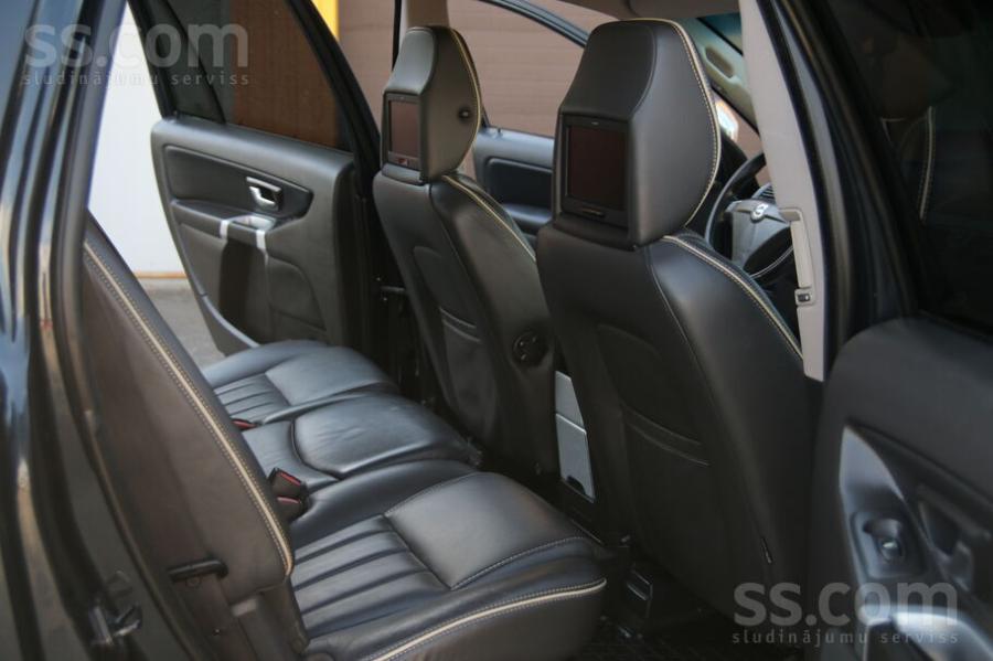 Pelēks Volvo XC90 2012 Rīga, ar dzinēja tilpumu 2.40 L un nobraukumu 0 tūkst. km par 10990 €, foto 20 vietnē AUTOMOTO.COM.LV