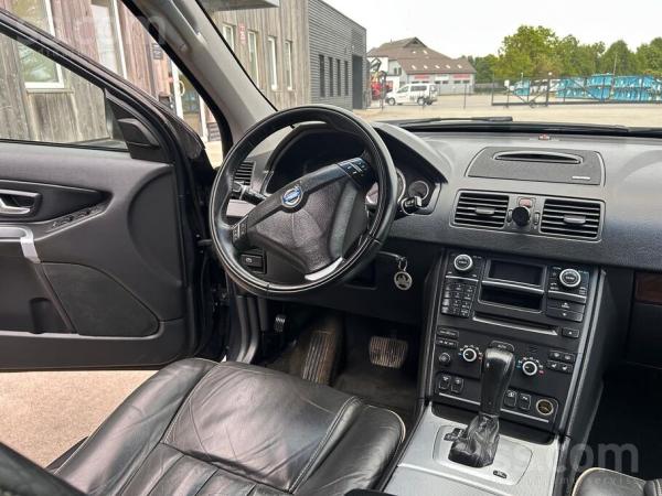 Volvo XC90 2012 Ogre vietnē Pelēks Volvo XC90 2012 Ogre, ar dzinēja tilpumu 3.20 L un nobraukumu 320 tūkst. km par 8500 €, foto 5 vietnē AUTOMOTO.COM.LV