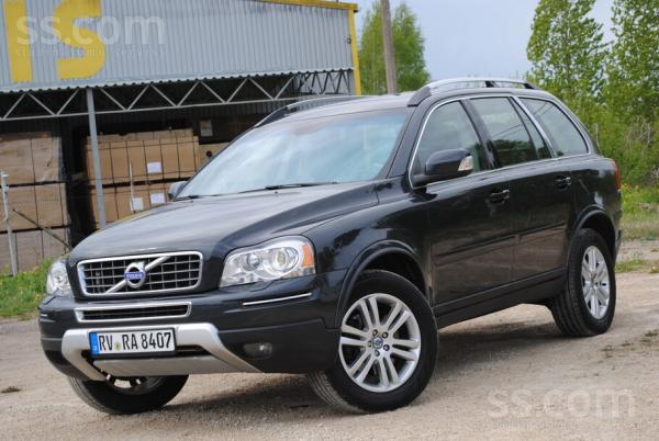 Pelēks Volvo XC90 2012 Rīga, ar dzinēja tilpumu 2.40 L un nobraukumu 246 tūkst. km par 10690 €, foto 1 vietnē AUTOMOTO.COM.LV