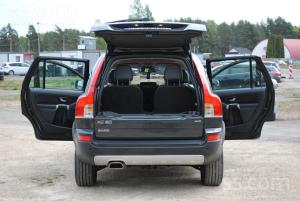 Pelēks Volvo XC90 2012 Rīga, ar dzinēja tilpumu 2.40 L un nobraukumu 246 tūkst. km par 10690 €, foto 9 vietnē AUTOMOTO.COM.LV