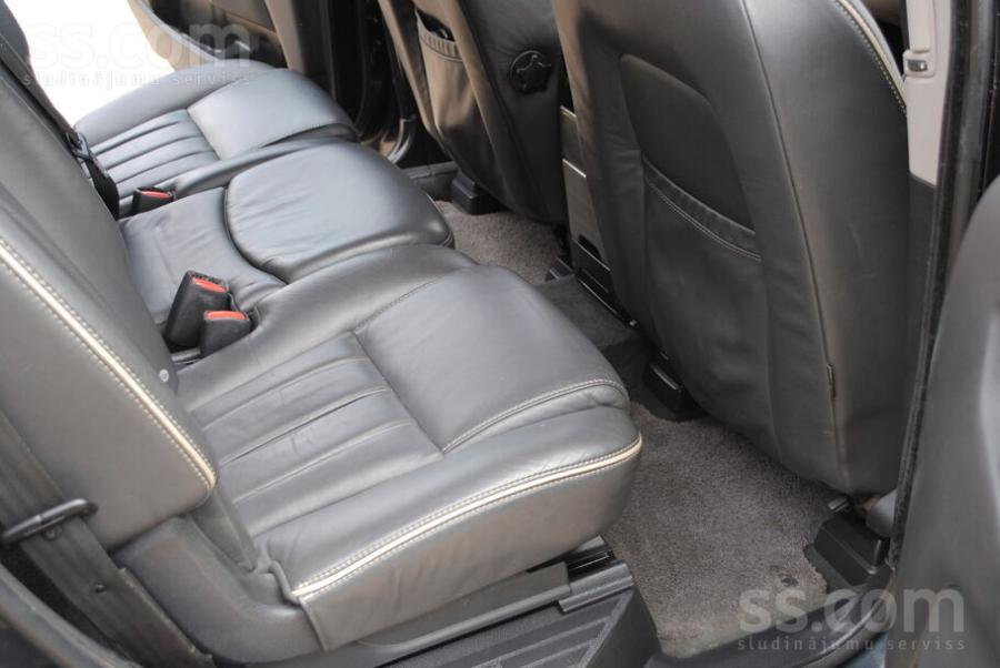 Pelēks Volvo XC90 2012 Rīga, ar dzinēja tilpumu 2.40 L un nobraukumu 246 tūkst. km par 10690 €, foto 12 vietnē AUTOMOTO.COM.LV