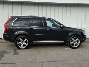 Pelēks Volvo XC90 2012 Rīga, ar dzinēja tilpumu 2.40 L un nobraukumu 213 tūkst. km par 11500 €, foto 4 vietnē AUTOMOTO.COM.LV