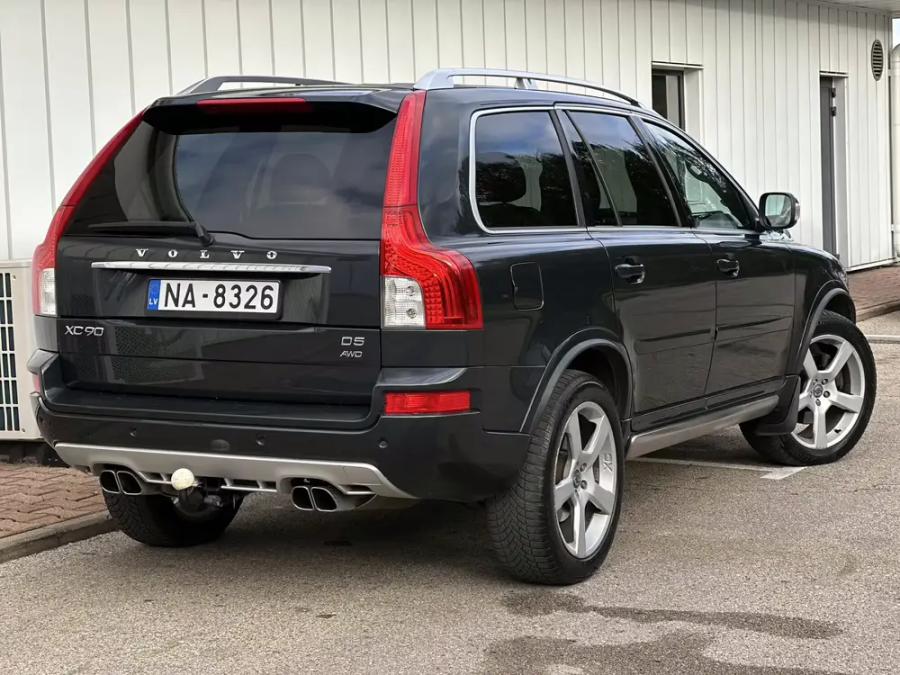 Pelēks Volvo XC90 2012 Rīga, ar dzinēja tilpumu 2.40 L un nobraukumu 213 tūkst. km par 11500 €, foto 6 vietnē AUTOMOTO.COM.LV
