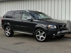 Pelēks Volvo XC90 2012 Rīga, ar dzinēja tilpumu 2.40 L un nobraukumu 213 tūkst. km par 11500 €, foto 31 vietnē AUTOMOTO.COM.LV