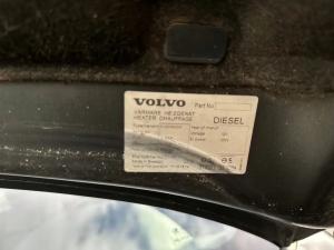 Pelēks Volvo XC90 2012 Rīga, ar dzinēja tilpumu 2.40 L un nobraukumu 213 tūkst. km par 11500 €, foto 34 vietnē AUTOMOTO.COM.LV