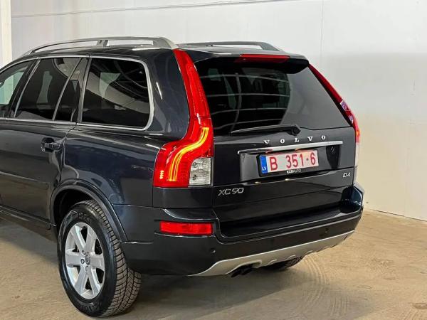Pelēks Volvo XC90 2012 Jūrmala, ar dzinēja tilpumu 2.40 L un nobraukumu 319 tūkst. km par 12450 €, foto 6 vietnē AUTOMOTO.COM.LV