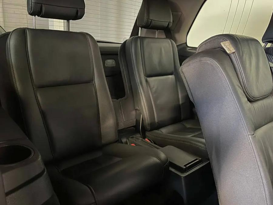 Grey Volvo XC90 2012 in Jurmala, with an engine capacity of 2.40 L and mileage of 319 thousand km for 12450 €, photo 24 on AUTOMOTO.COM.LV