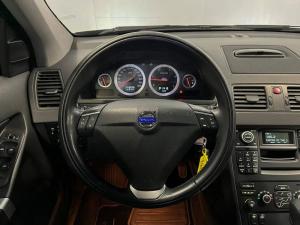 Grey Volvo XC90 2012 in Jurmala, with an engine capacity of 2.40 L and mileage of 319 thousand km for 12450 €, photo 27 on AUTOMOTO.COM.LV