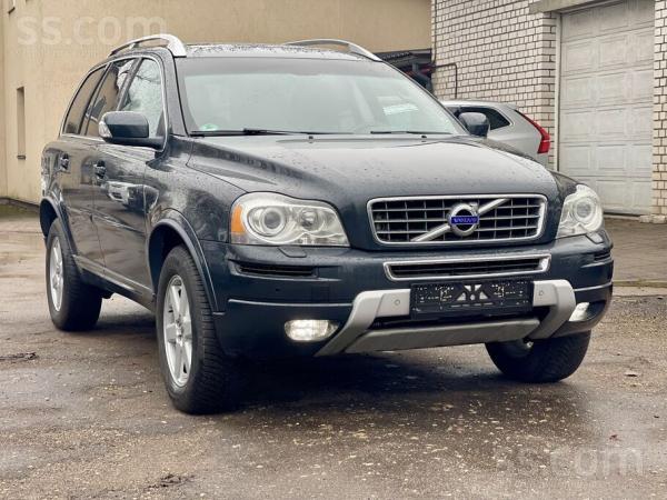 Pelēks Volvo XC90 2012 Rīga, ar dzinēja tilpumu 2.40 L un nobraukumu 0 tūkst. km par 10900 €, foto 2 vietnē AUTOMOTO.COM.LV