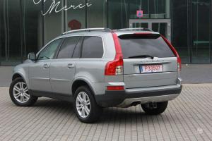 Grey Volvo XC90 2012 in Siauliai, with an engine capacity of 3.19 L and mileage of 225 thousand km for 6950 €, photo 5 on AUTOMOTO.COM.LV