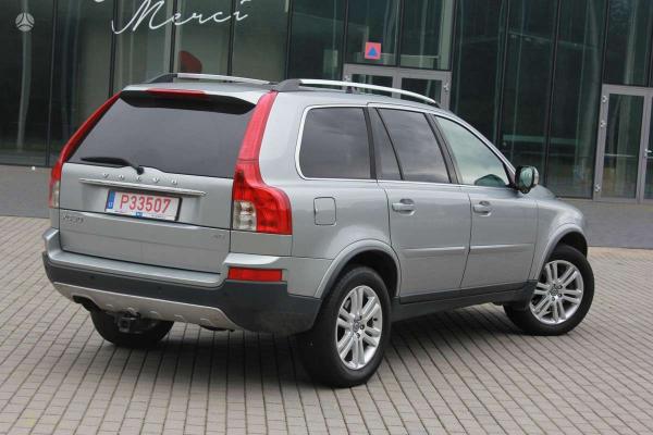 Volvo XC90 2012 in Siauliai on AUTOMOTO.COM.LV Grey Volvo XC90 2012 in Siauliai, with an engine capacity of 3.19 L and mileage of 225 thousand km for 6950 β¬, photo 6 on AUTOMOTO.COM.LV