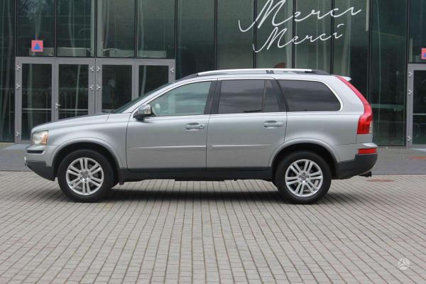 Volvo XC90 2012 in Siauliai on AUTOMOTO.COM.LV Grey Volvo XC90 2012 in Siauliai, with an engine capacity of 3.19 L and mileage of 225 thousand km for 6950 β¬, photo 7 on AUTOMOTO.COM.LV
