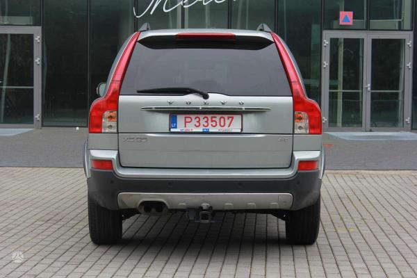 Volvo XC90 2012 in Siauliai on AUTOMOTO.COM.LV Grey Volvo XC90 2012 in Siauliai, with an engine capacity of 3.19 L and mileage of 225 thousand km for 6950 β¬, photo 8 on AUTOMOTO.COM.LV
