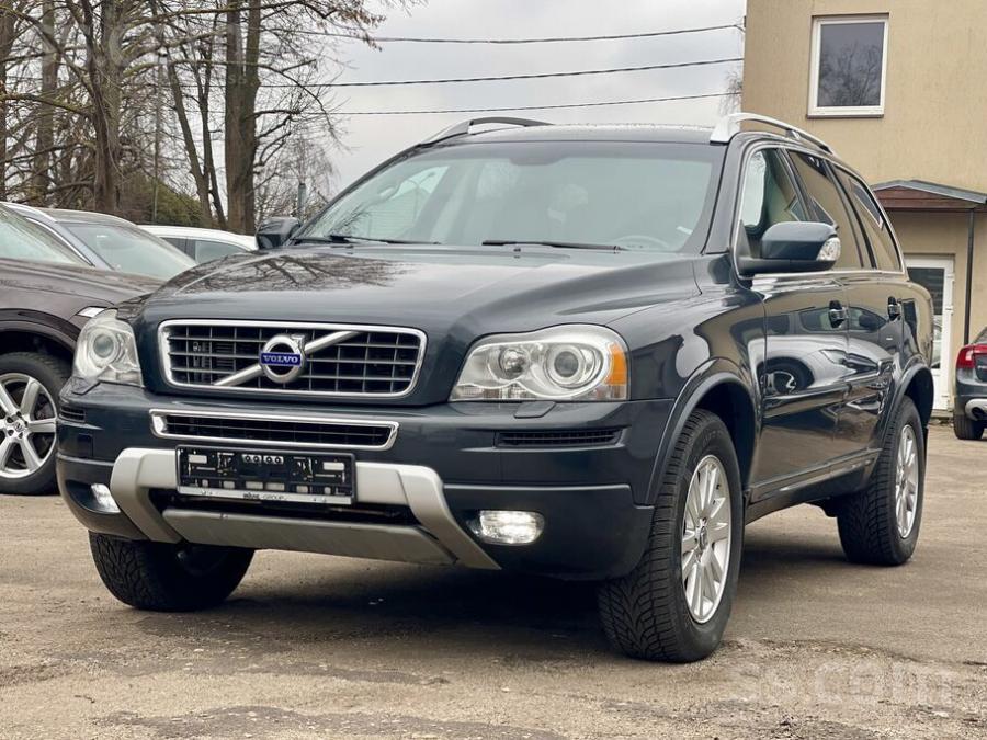 Grey Volvo XC90 2012 in Riga, with an engine capacity of 2.40 L and mileage of 0 thousand km for 11750 €, photo 1 on AUTOMOTO.COM.LV