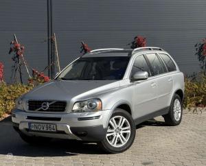 Grey Volvo XC90 2012 in Vilnius, with an engine capacity of 2.40 L and mileage of 240 thousand km for 8950 €, photo 3 on AUTOMOTO.COM.LV