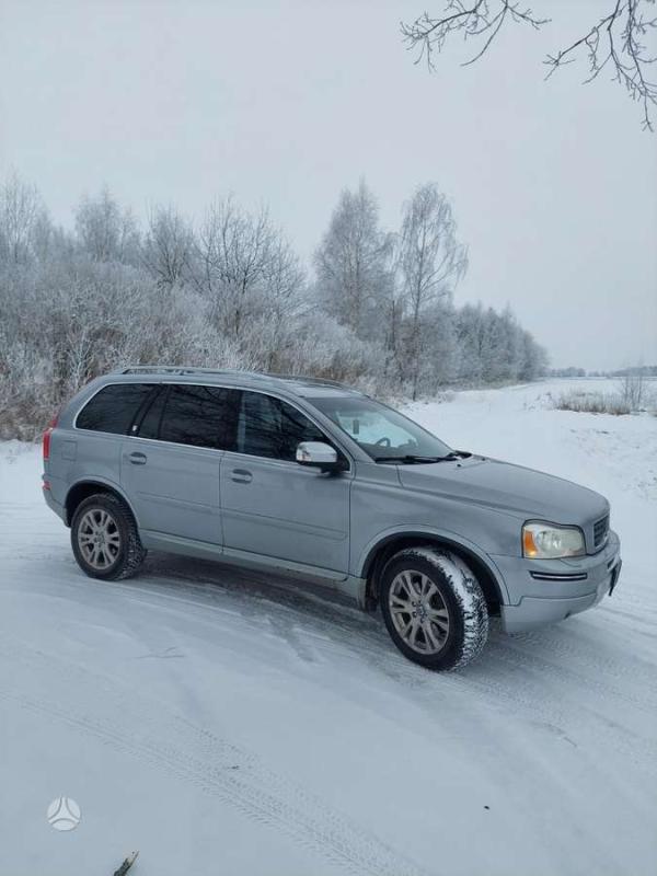 Pelēks Volvo XC90 2013 Kazlų Rūda, ar dzinēja tilpumu 3.19 L un nobraukumu 236 tūkst. km par 8950 €, foto 1 vietnē AUTOMOTO.COM.LV