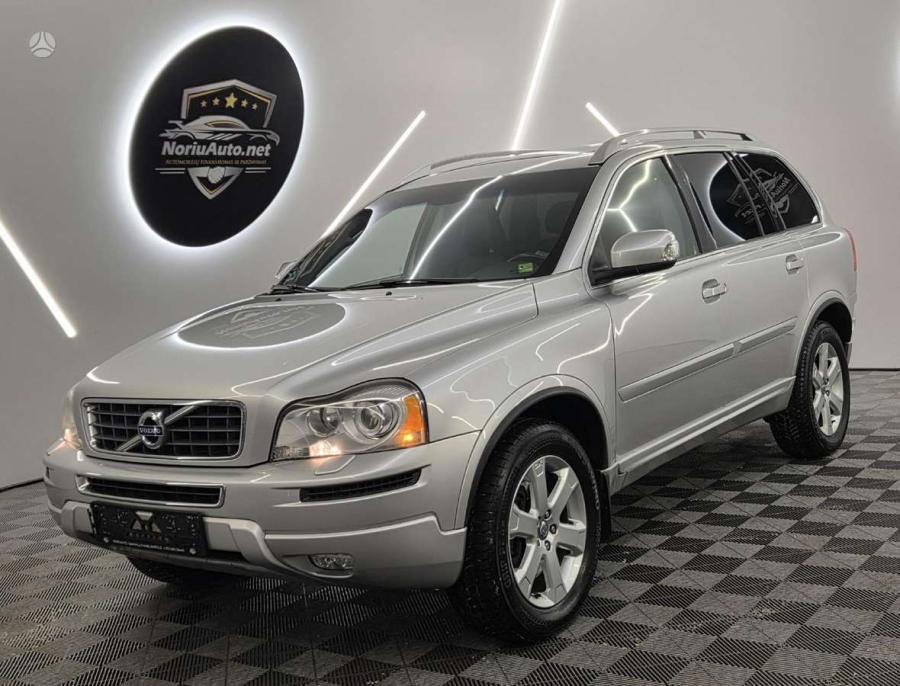 Grey Volvo XC90 2013 in Marijampole, with an engine capacity of 2.40 L and mileage of 321 thousand km for 11999 €, photo 29 on AUTOMOTO.COM.LV