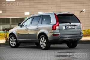 Pelēks Volvo XC90 2013 Jelgava, ar dzinēja tilpumu 2.40 L un nobraukumu 295 tūkst. km par 12500 €, foto 9 vietnē AUTOMOTO.COM.LV